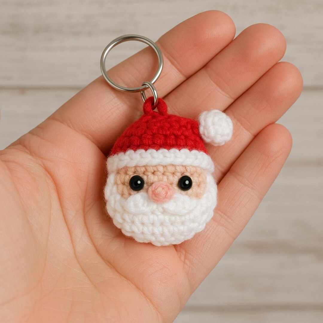 Santa Crochet Keychain Pattern (PDF) Head Only - Etsy