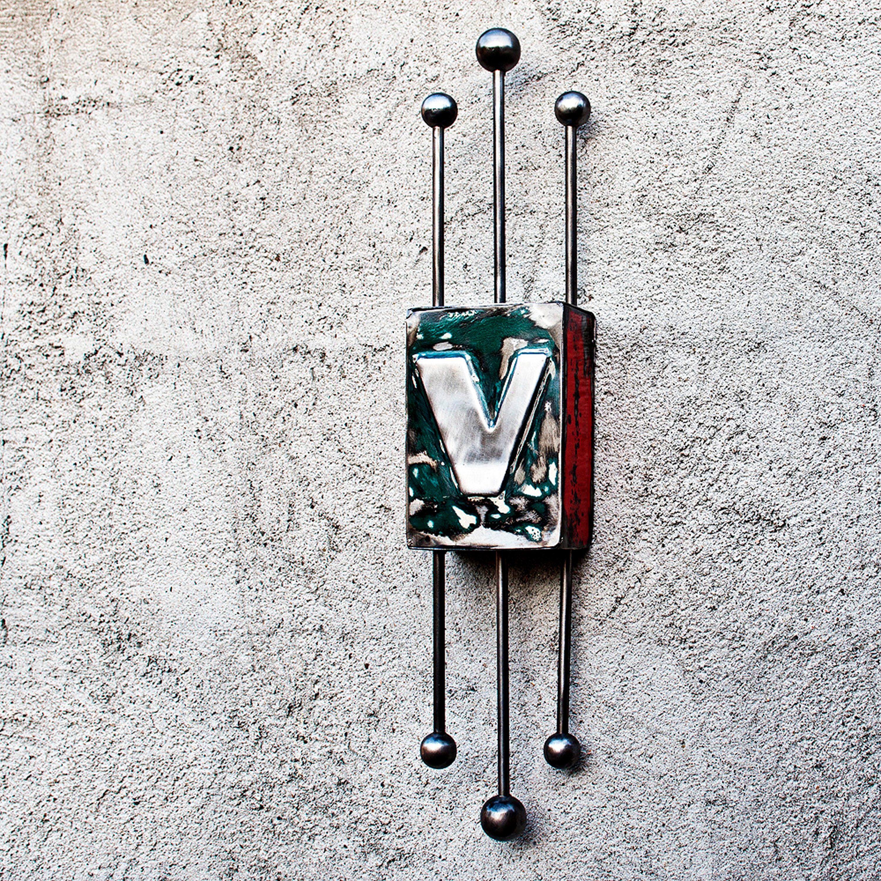 Recycled Tailgate Letter Sculpture 1948 Chevrolet Letter V. Atomic Mid ...