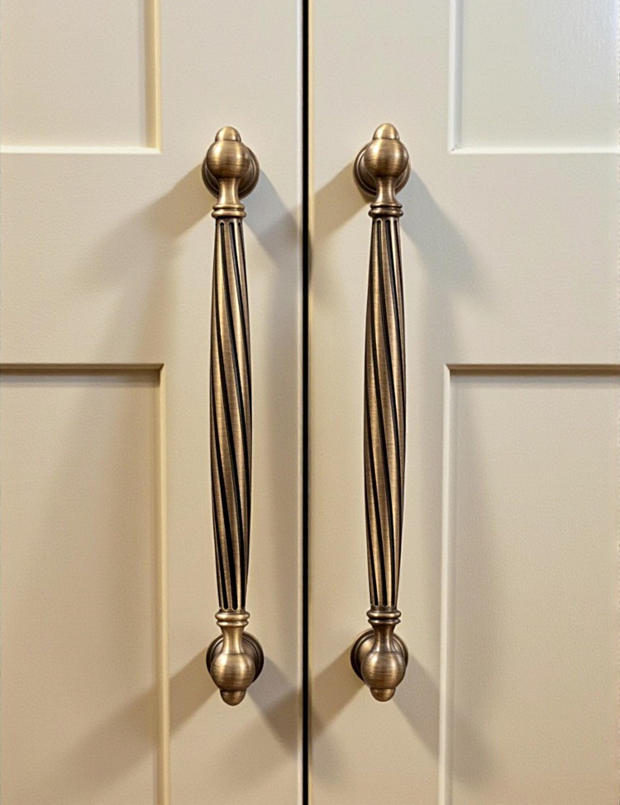 Antique Brass Cabinet Handles Vintage Drawer Pulls Wardrobe Door ...