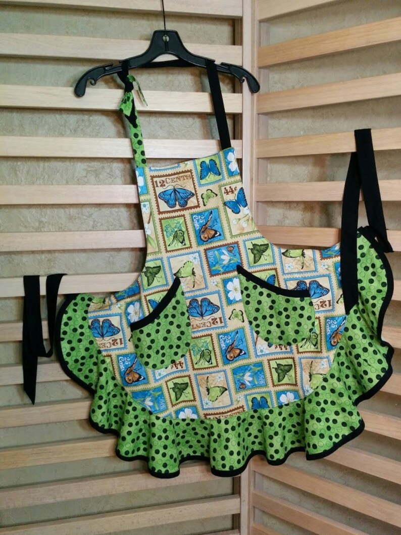 CLEARANCE H 55. Apron | Etsy