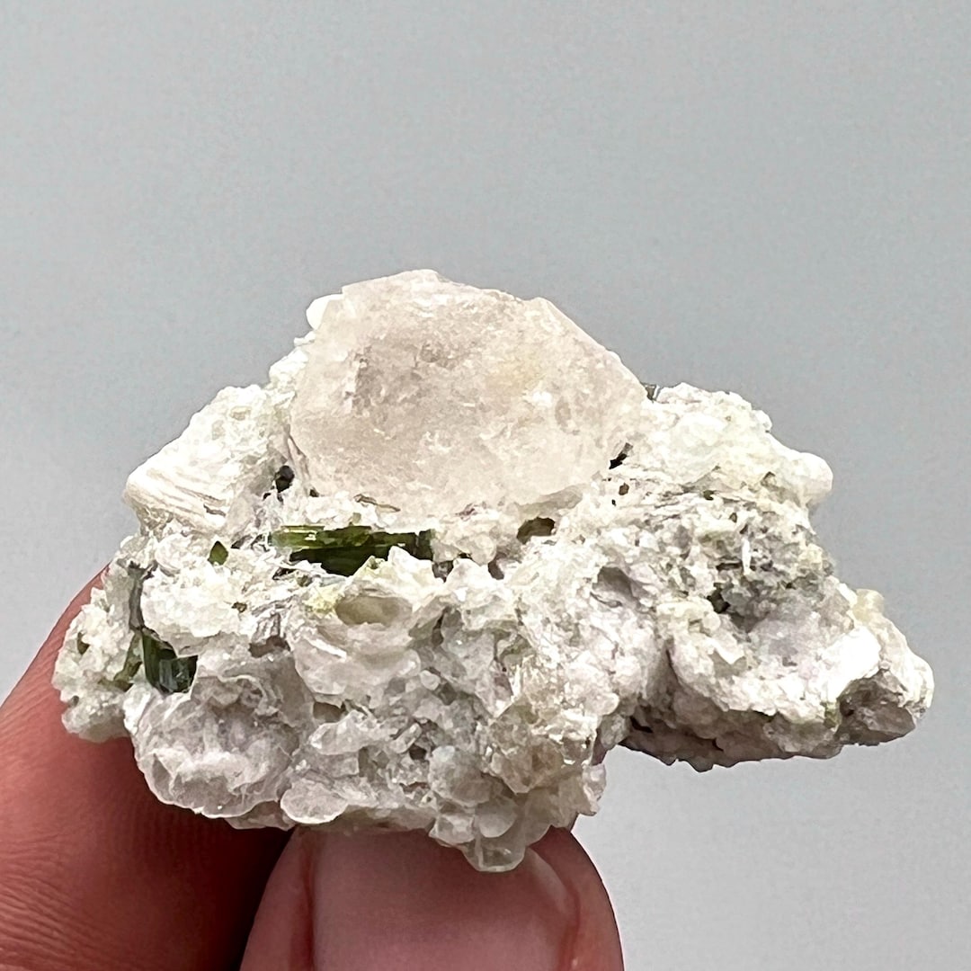 So Beautiful Natural Peach Color Morganite With Green Tourmaline ...