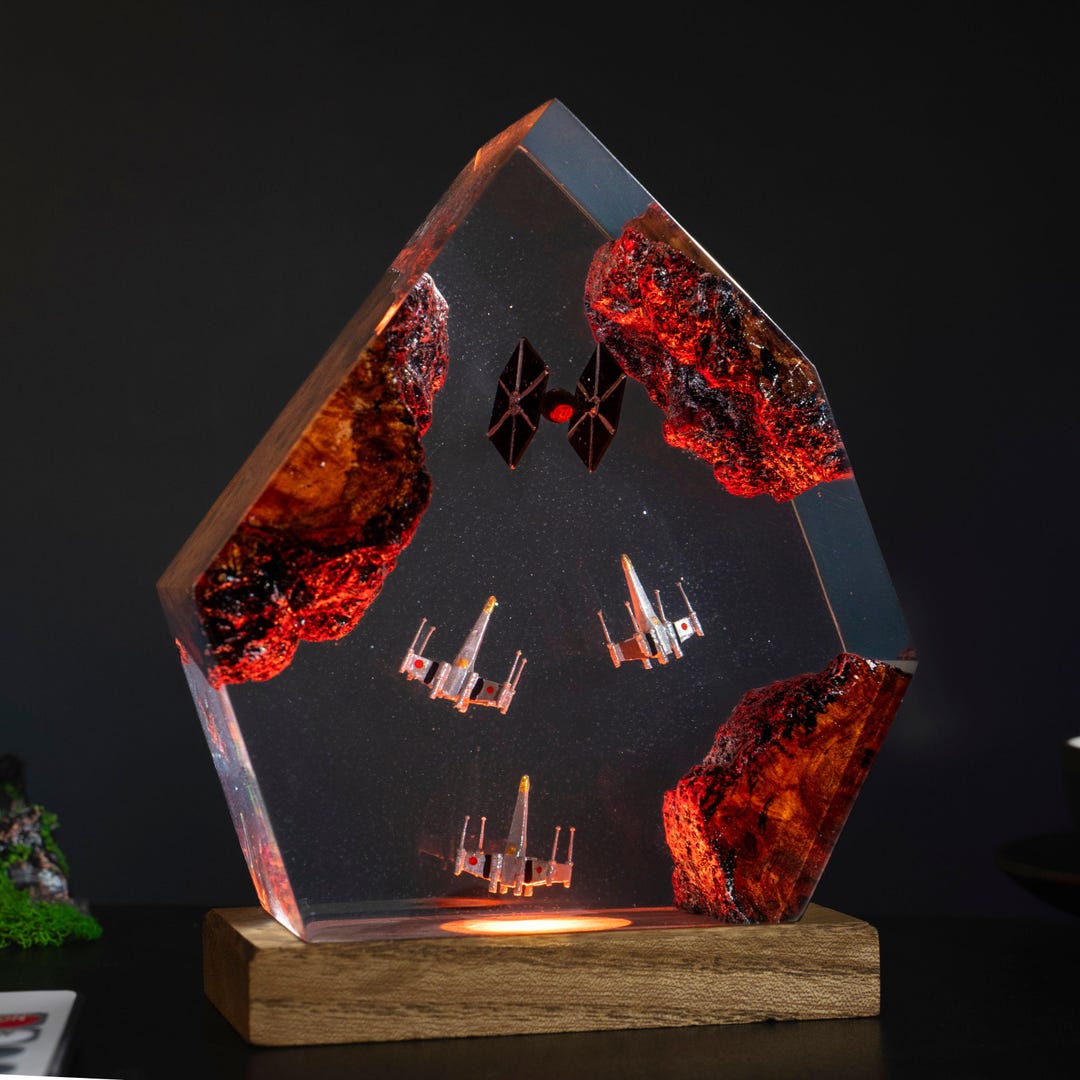 Space Resin Lamp Star Battle Diorama Night Light Handmade Sci Fi Desk ...