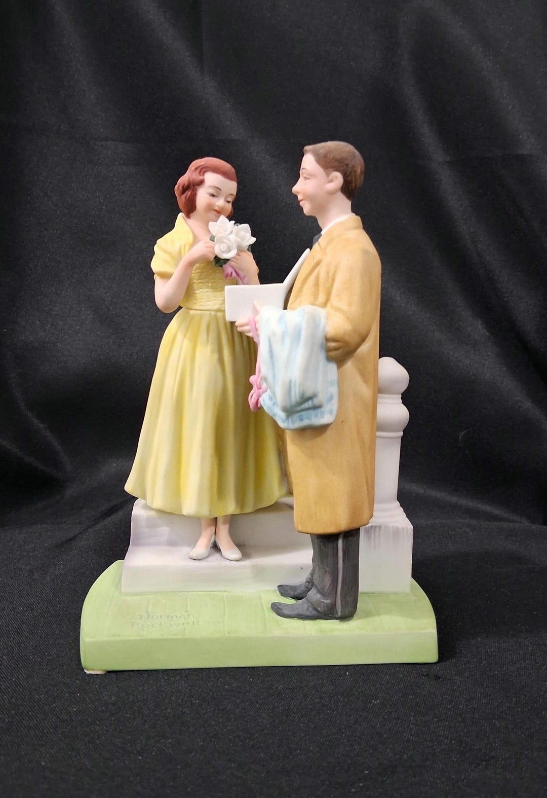 Norman Rockwell "the First Prom" 1979 Porcelain Collectible Figurine, 7 ...