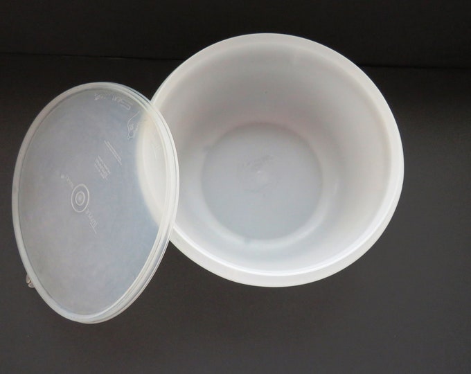 1970s Tupperware Large Mixing Bowl - 12 Cup Plastic Bowl With Tupper ...