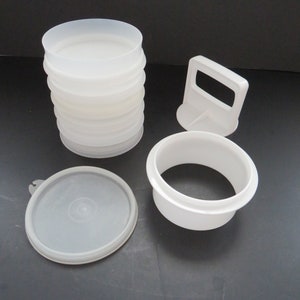 1960 TUPPERWARE Hamburger Keepers Set of 6 Keepers Lid Press - Etsy