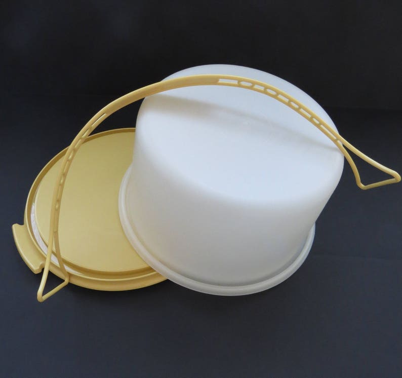 Tupperware Cake Taker Tall Gold Yellow Cake Carrier Holder | Etsy