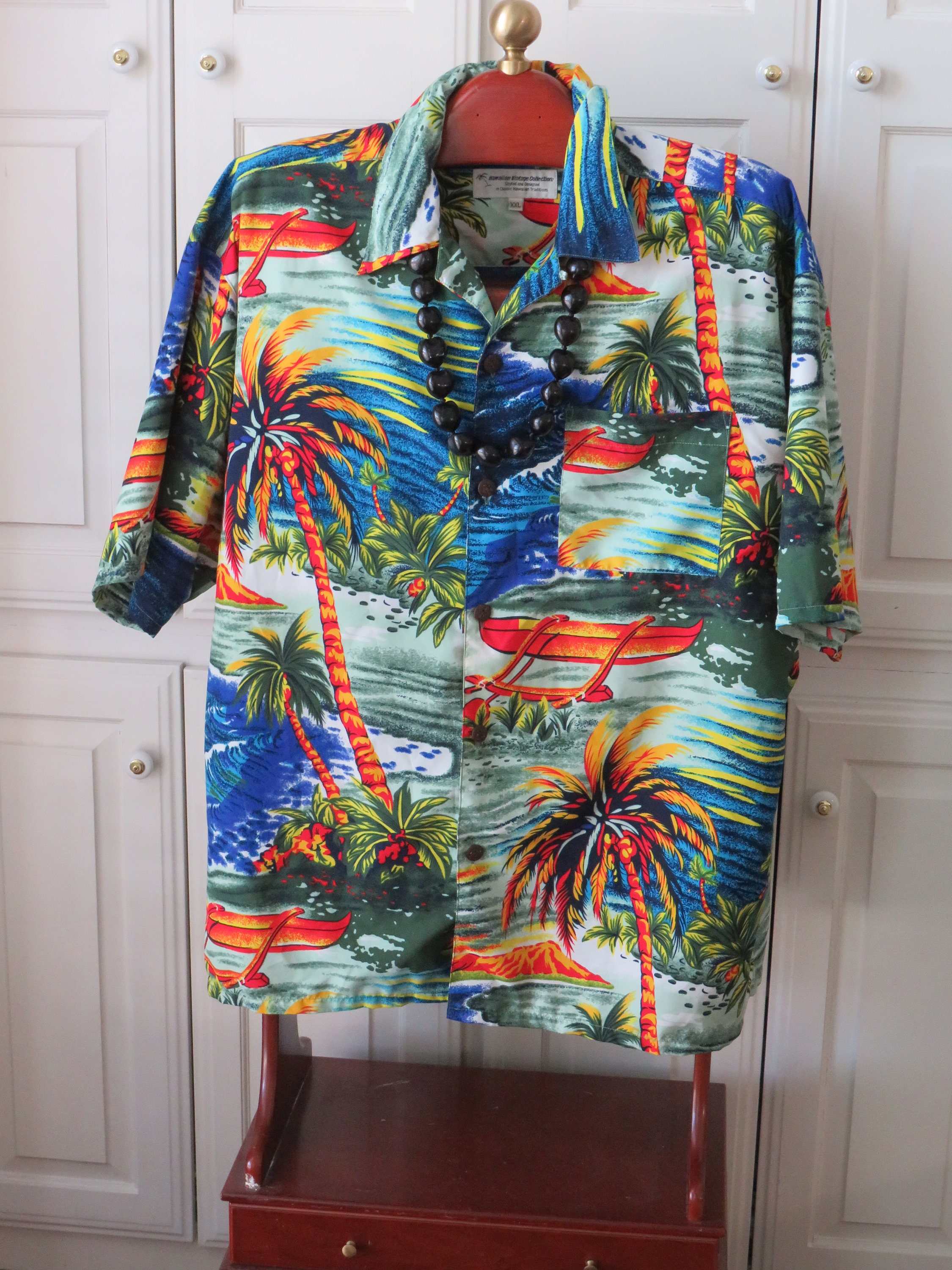 Mens Hawaiian Aloha Shirt by Hawaiian Vintage Collection - Etsy
