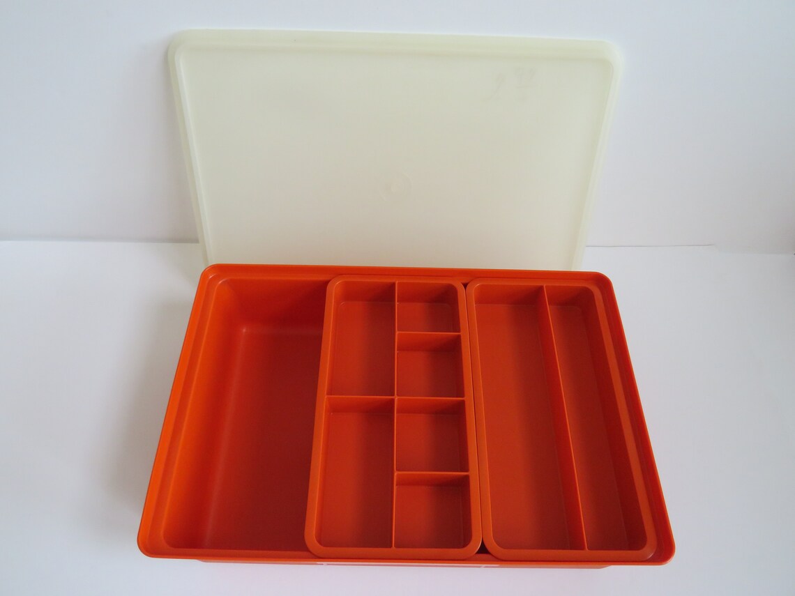 1980 Tupperware Hobby Organizer - Orange Divided Plastic Container Lid ...
