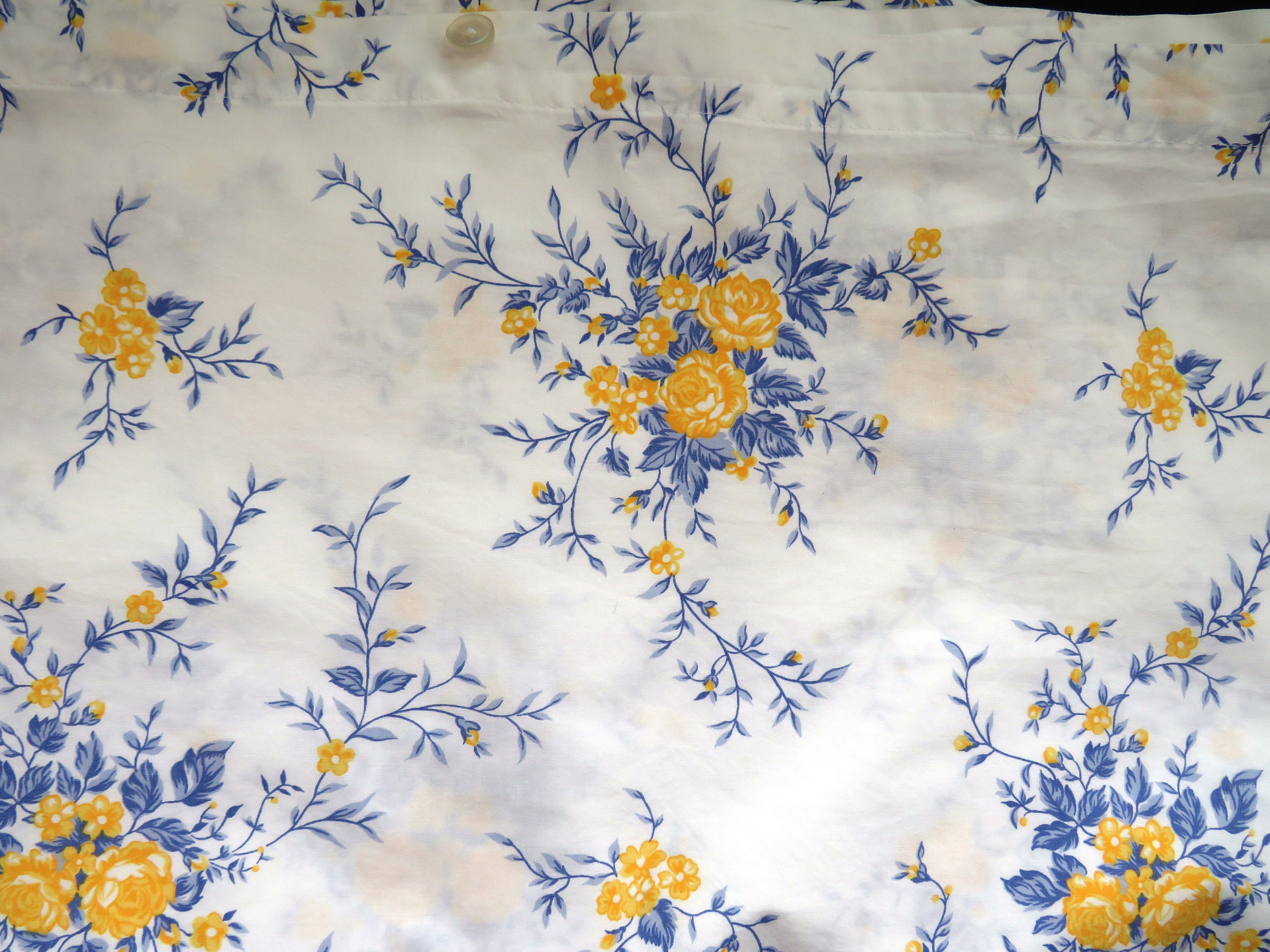 Full Queen Floral DUVET Cover Plus ONE Sham Yellow Roses - Etsy