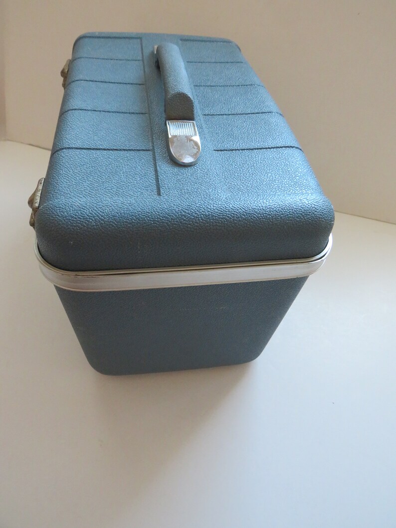 1970s Blue Train Case by Star Flite - Small Suitcase Travel Case With ...