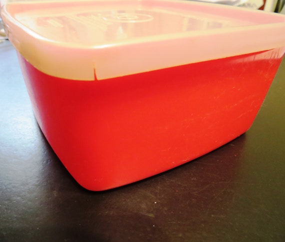 Kitchen Storage Jars & Containers Home & Living Vintage Tupperware 7 ...