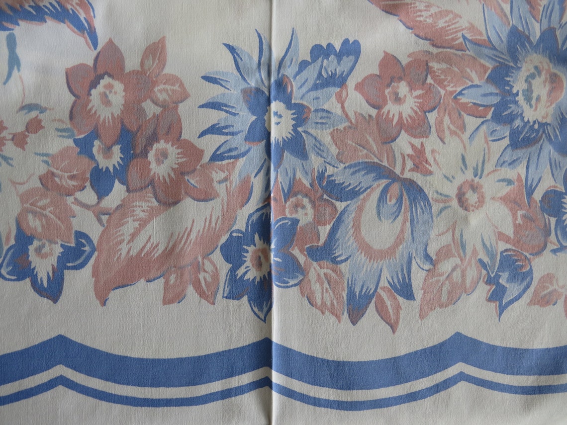 1950s Square Floral Tablecloth Muted Pink Blue Tulips - Etsy