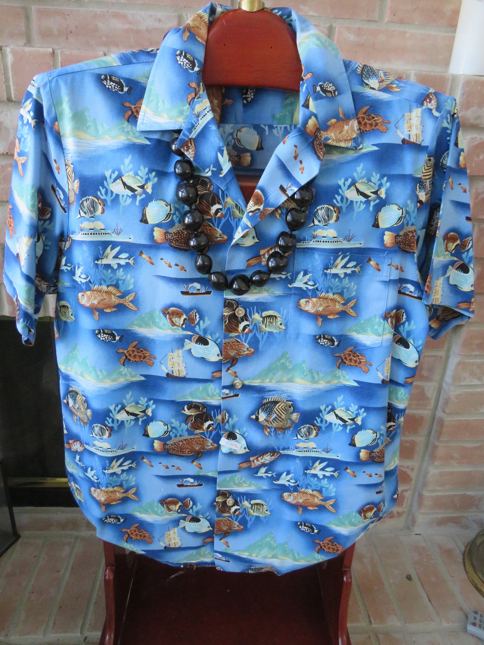 1990s Mens Blue FISH Hawaiian Aloha Shirt by RJC - Size Large ...