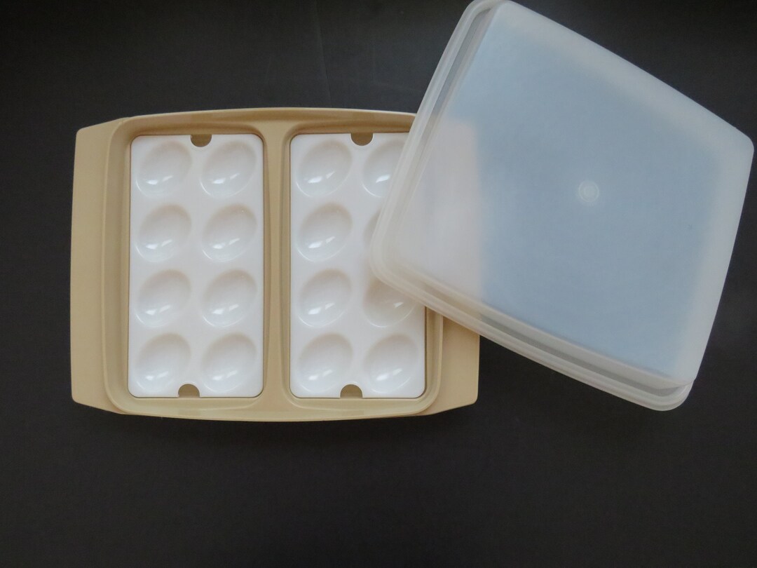 1980s Tupperware Deviled Egg Container Tan 4 Pc Hard Boiled Egg Holder ...