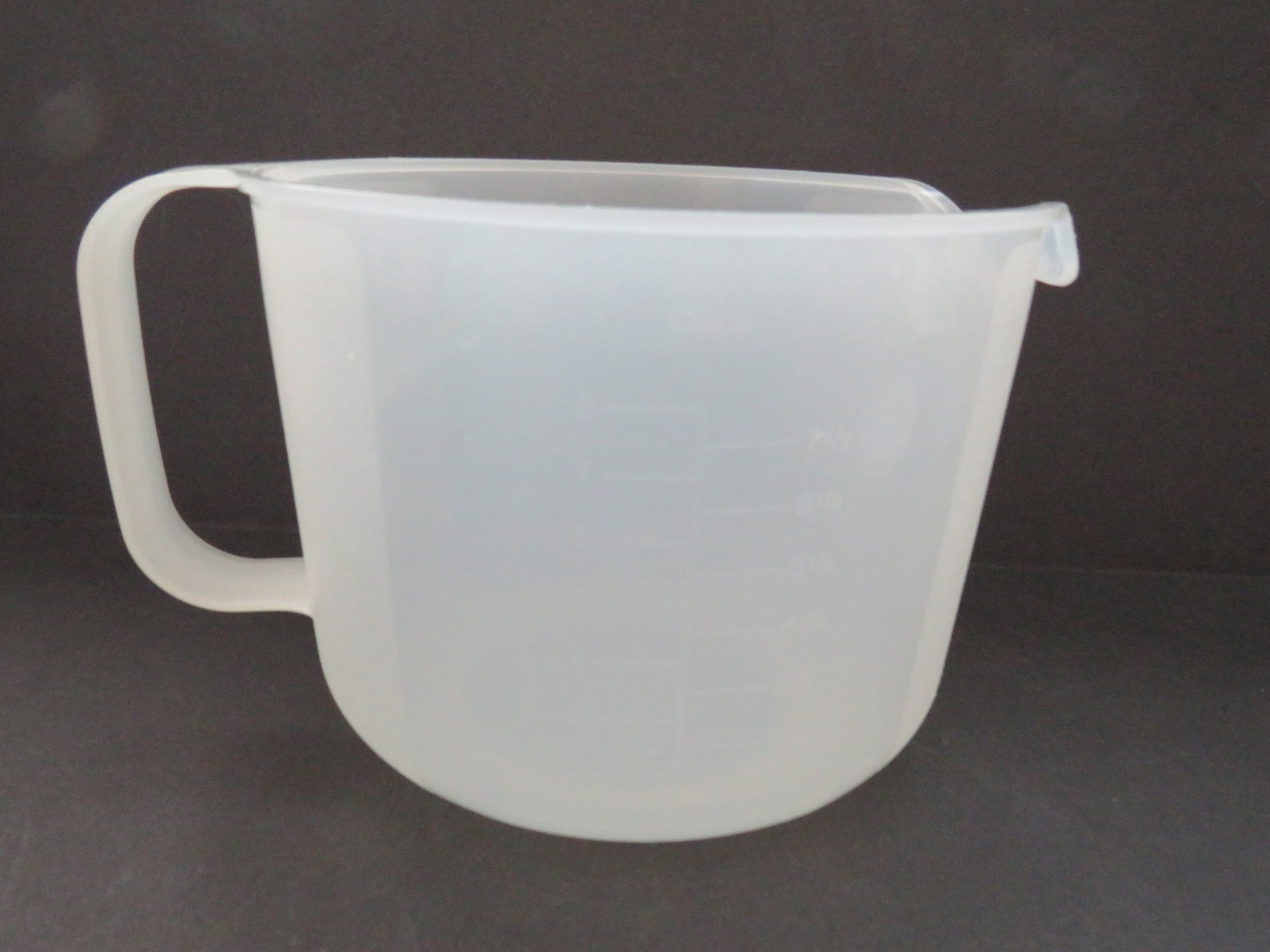 1980s Tupperware Mix N Store 8 Cup Measuring Pitcher Retro | Etsy