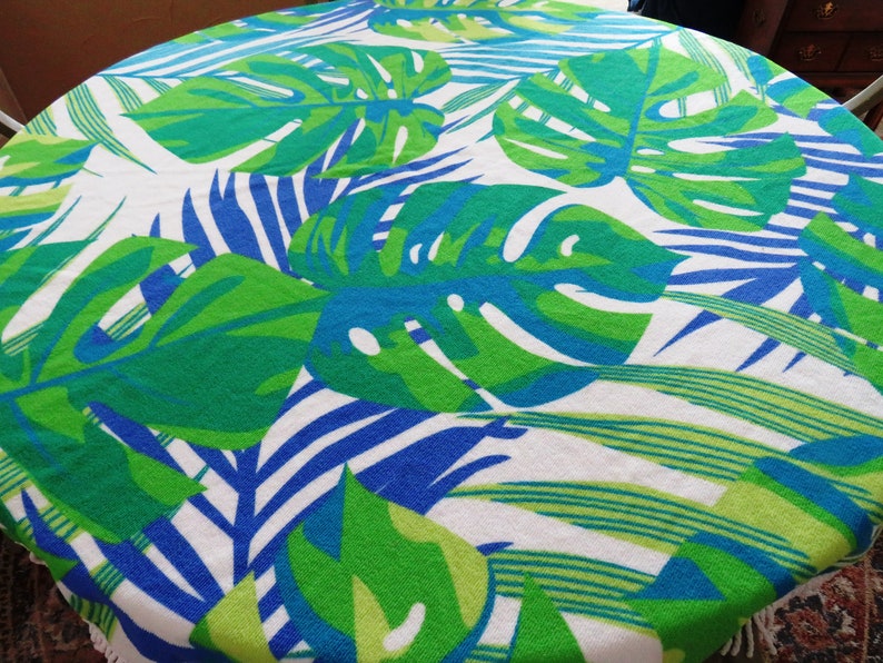 1970s Round Terry Cloth Tablecloth With Fringe Retro Mod - Etsy