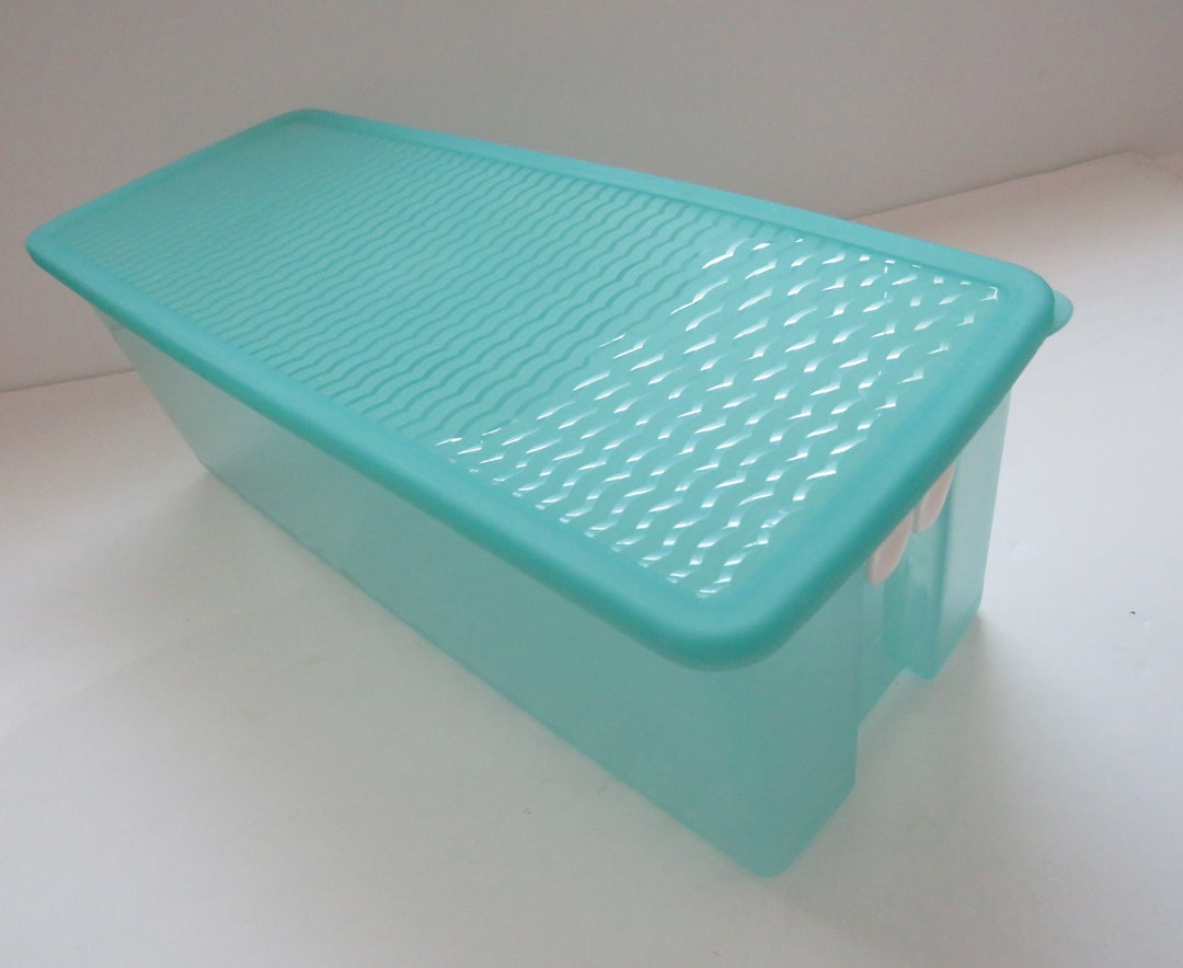 Tupperware Fridgesmart Container - Large Cool Aqua Sheer Container ...