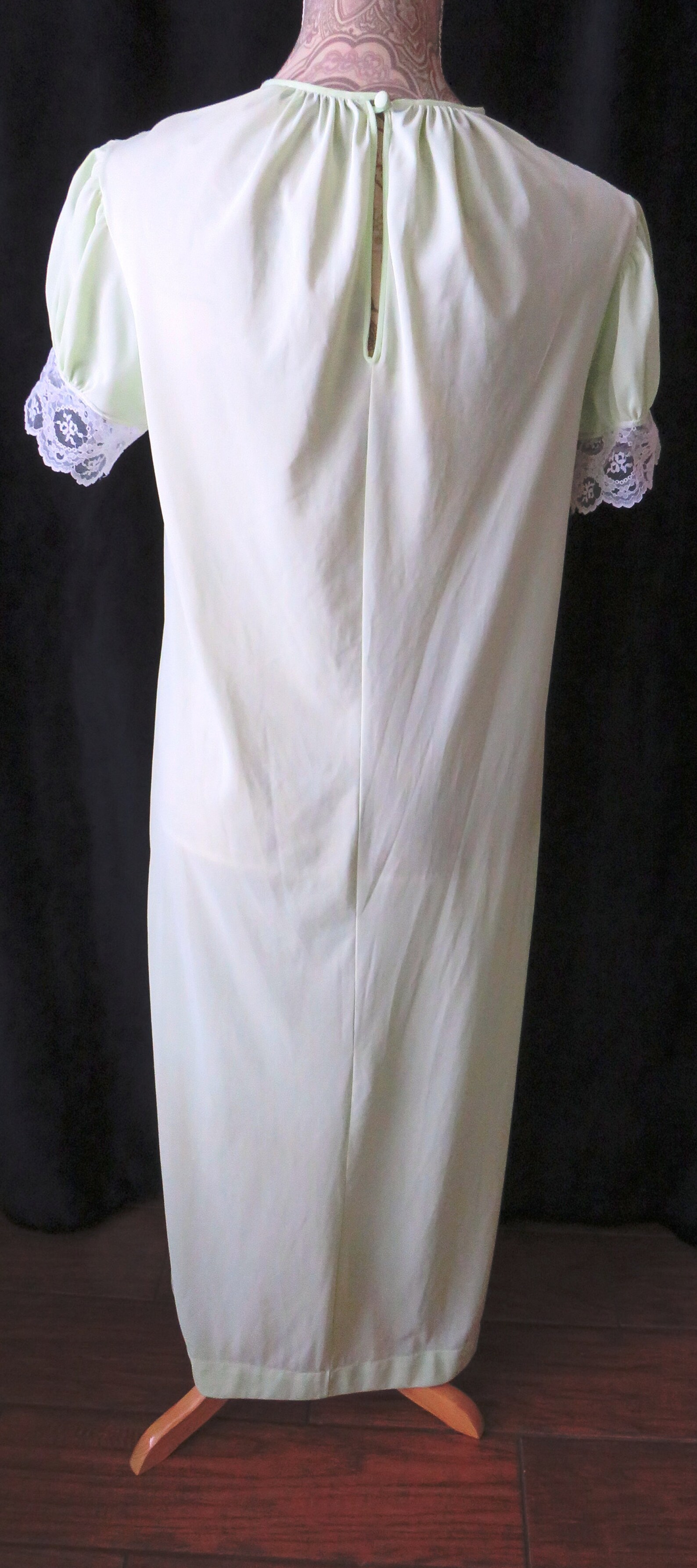 Womens Long Mint Green Nightgown by Henson Kickernick - Size 34 Medium ...