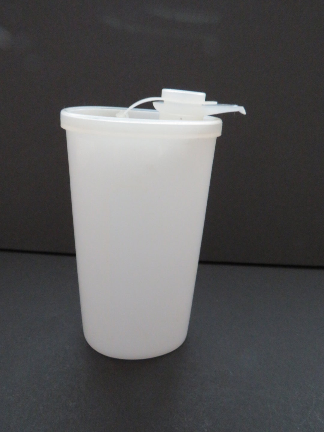 1960s Tupperware Sweet Saver Dripless Spout Lid Cap Syrup Honey Milk ...