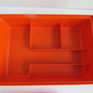 1980 Tupperware Hobby Organizer - Orange Divided Plastic Container Lid ...