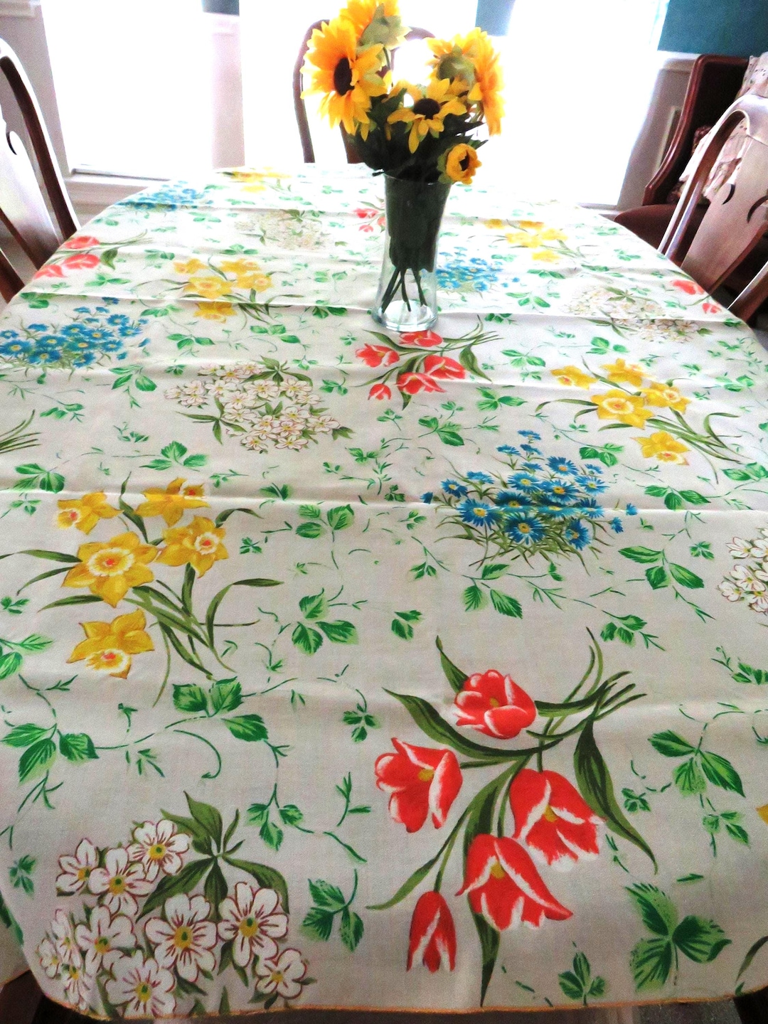 Vintage RECTANGLE Floral Tablecloth - Tulips Daffodils Daisies - Red ...