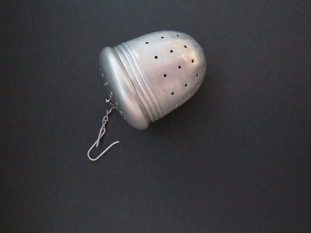 Vintage Acorn Shaped Tea Infuser - Perforated Aluminum Loose Leaf Tea ...