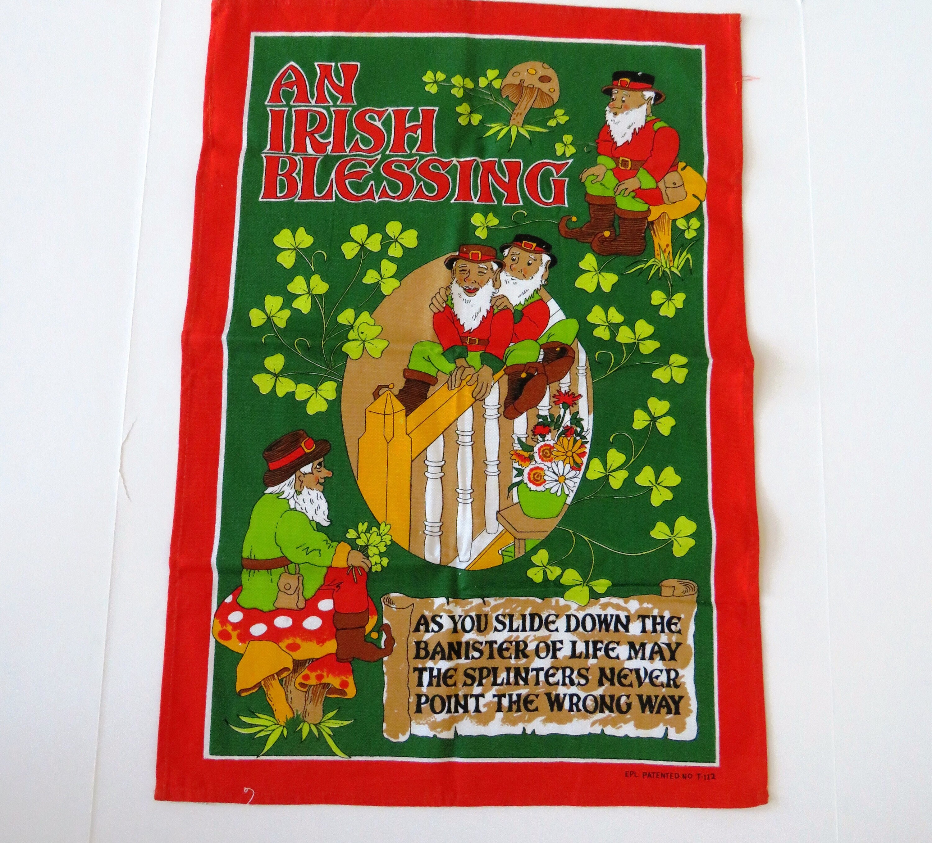 1970s An Irish Blessing Tea Towel Green Shamrocks Leprechauns