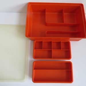 1980 Tupperware Hobby Organizer - Orange Divided Plastic Container Lid ...