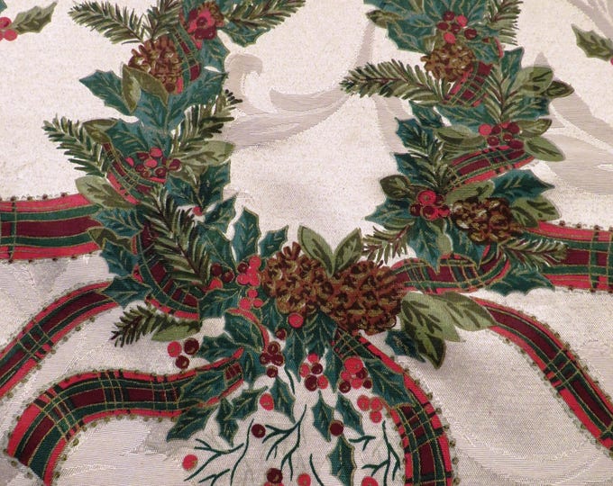 OVAL Christmas Tablecloth by Lenox - Green Holly Tartan Red Plaid ...