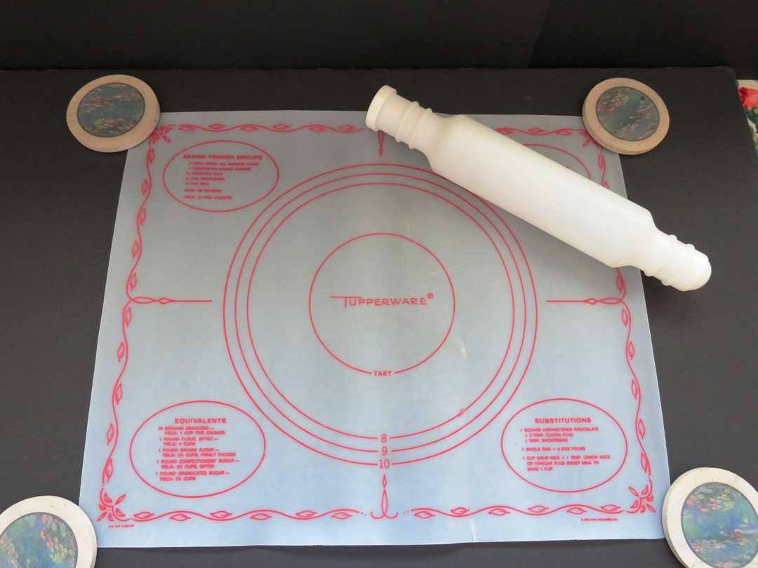 1960s Tupperware Fill N Chill Rolling Pin and Pastry Mat Sheer White ...