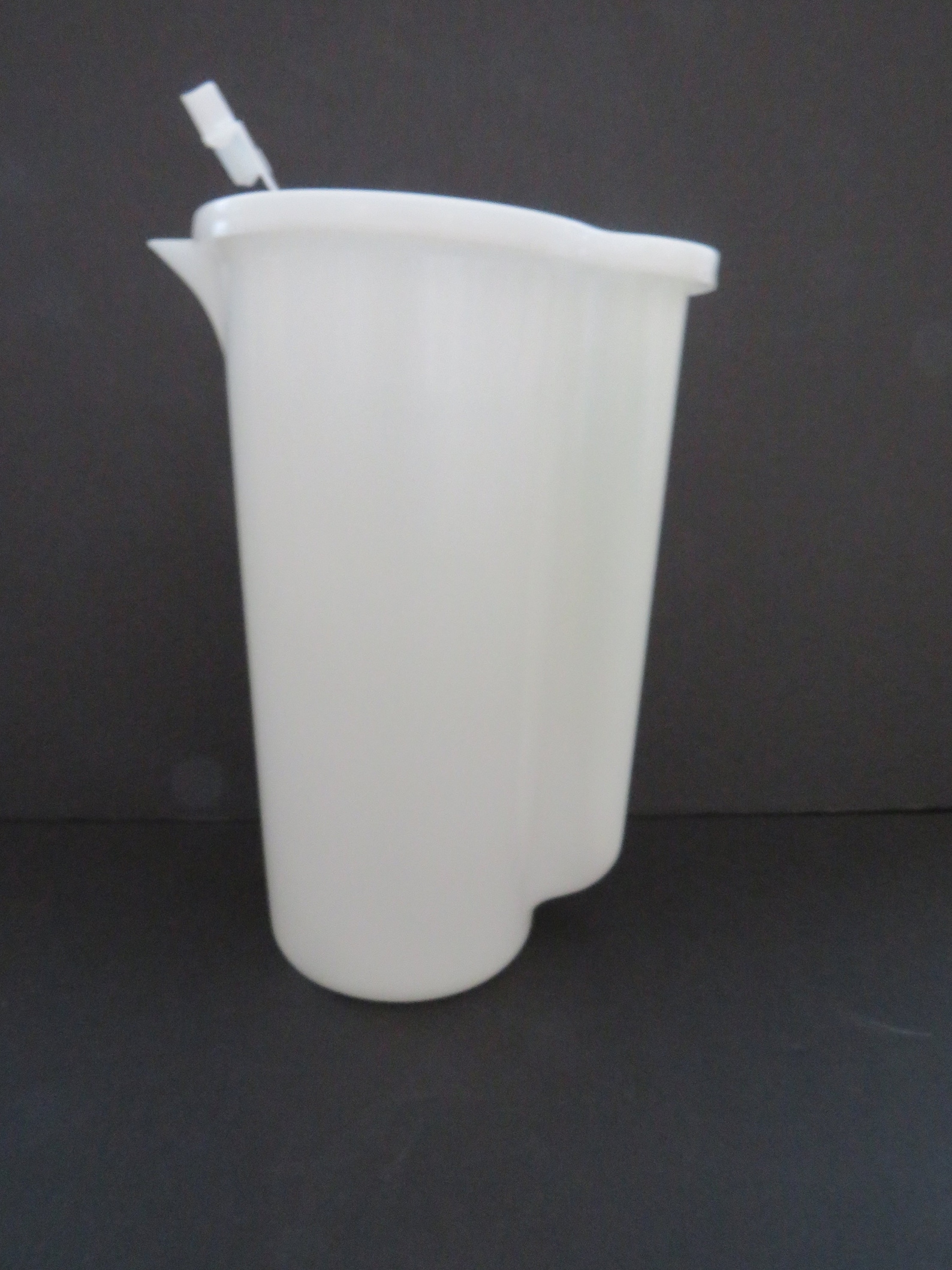 1960s Tupperware 2 Qt Juice Pitcher With Flip Top Lid Retro - Etsy