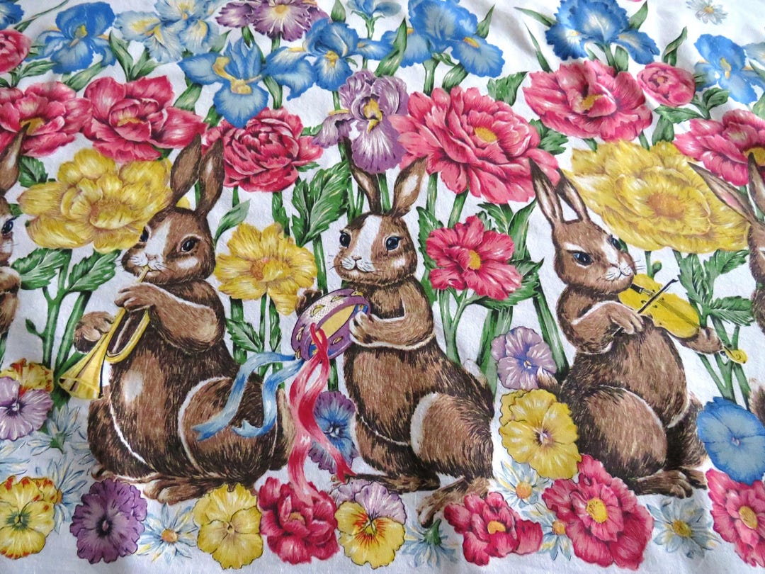 Large Vintage Easter Bunny Tablecloth by Wilton Court - Bunny Rabbits ...