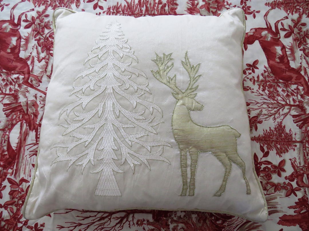 Decorative Christmas Decorator Throw Pillow - Gold Lame Reindeer Xmas ...