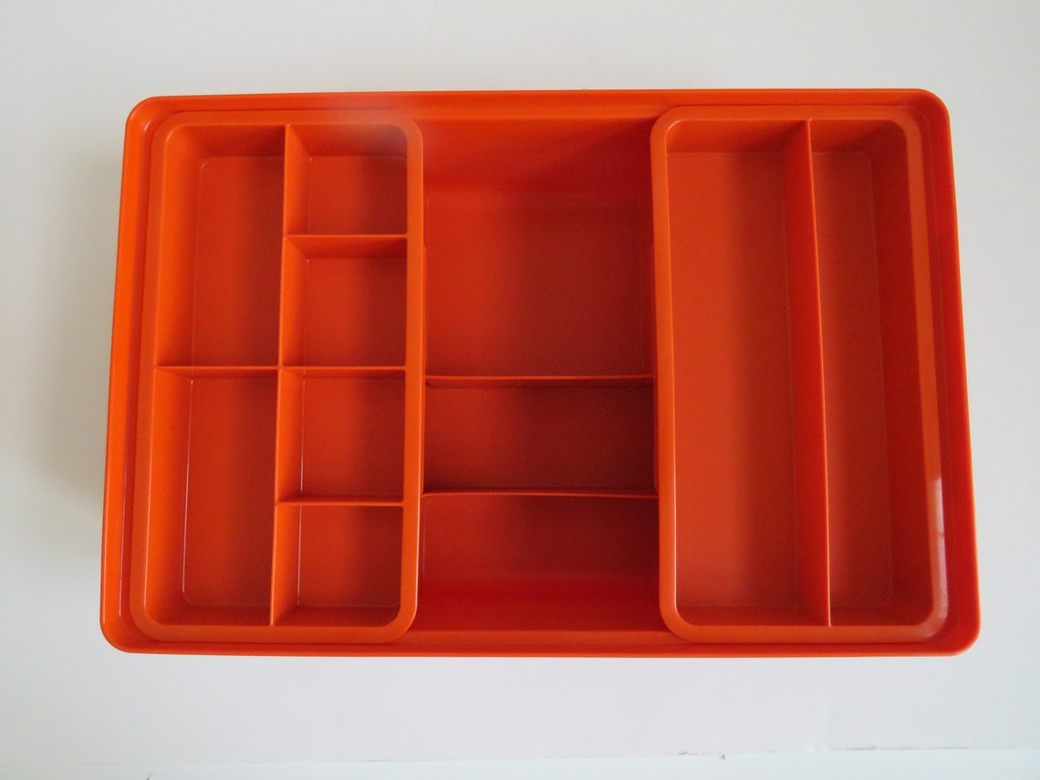 1980 Tupperware Hobby Organizer - Orange Divided Plastic Container Lid ...