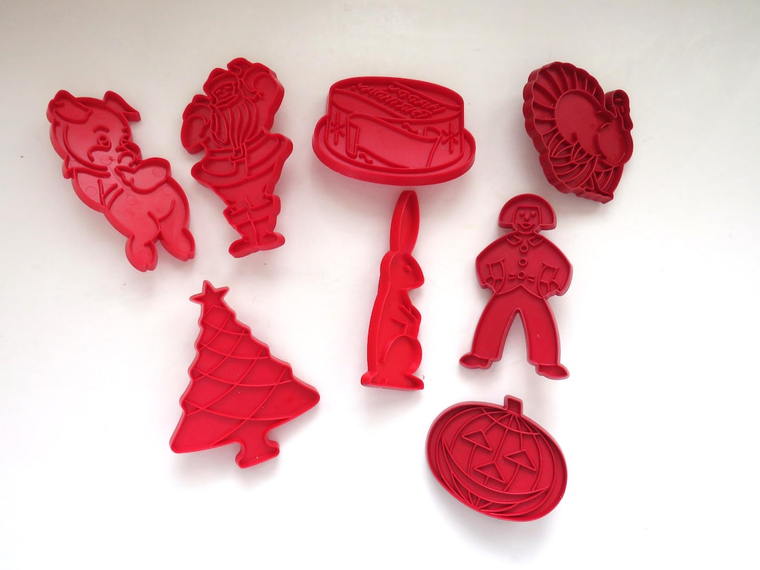 1970s Tupperware ALL Holiday Cookie Cutters - Set of 8 Red Plastic ...