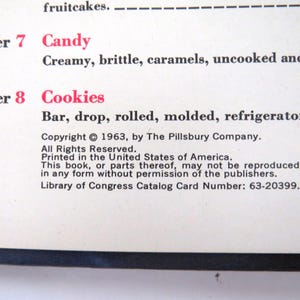 The Pillsbury Family Cookbook - 1963 5 Ring Binder Blue Yellow Cook ...