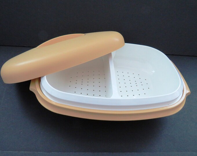 1990s Tupperware Crystalwave Microsteamer - 4 Piece Gold Microwave ...