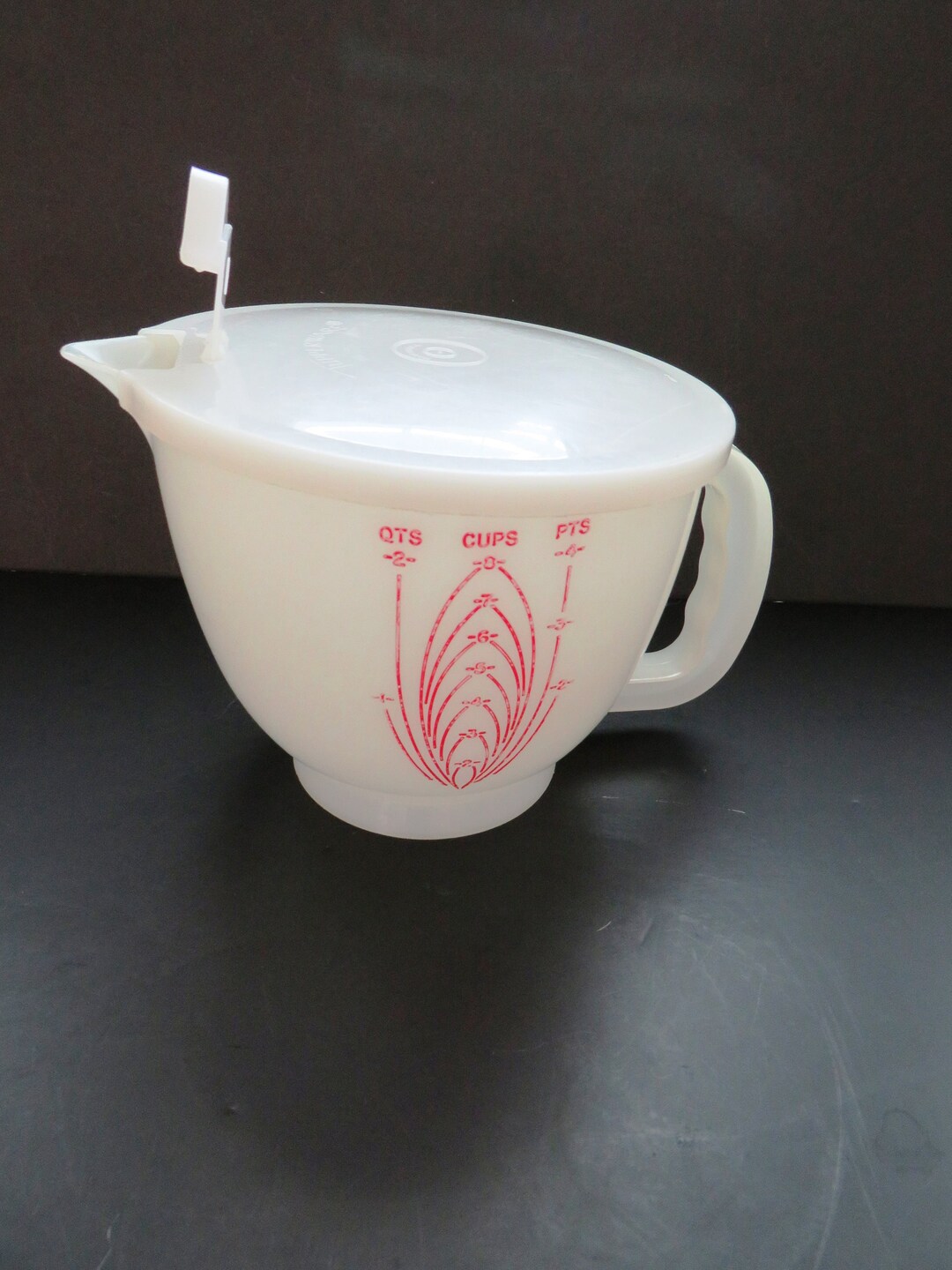 1970s Tupperware Mix N Store Measuring Pitcher With Lid - Etsy