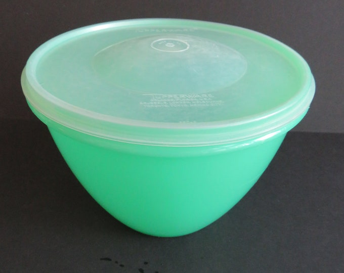 1970s Green Tupperware Lettuce Crisp It With Domed Clear Lid - 2 Pc ...
