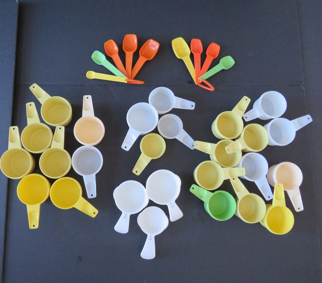 1970s Tupperware REPLACEMENT Measuring Cups and Spoons You Choose Size ...