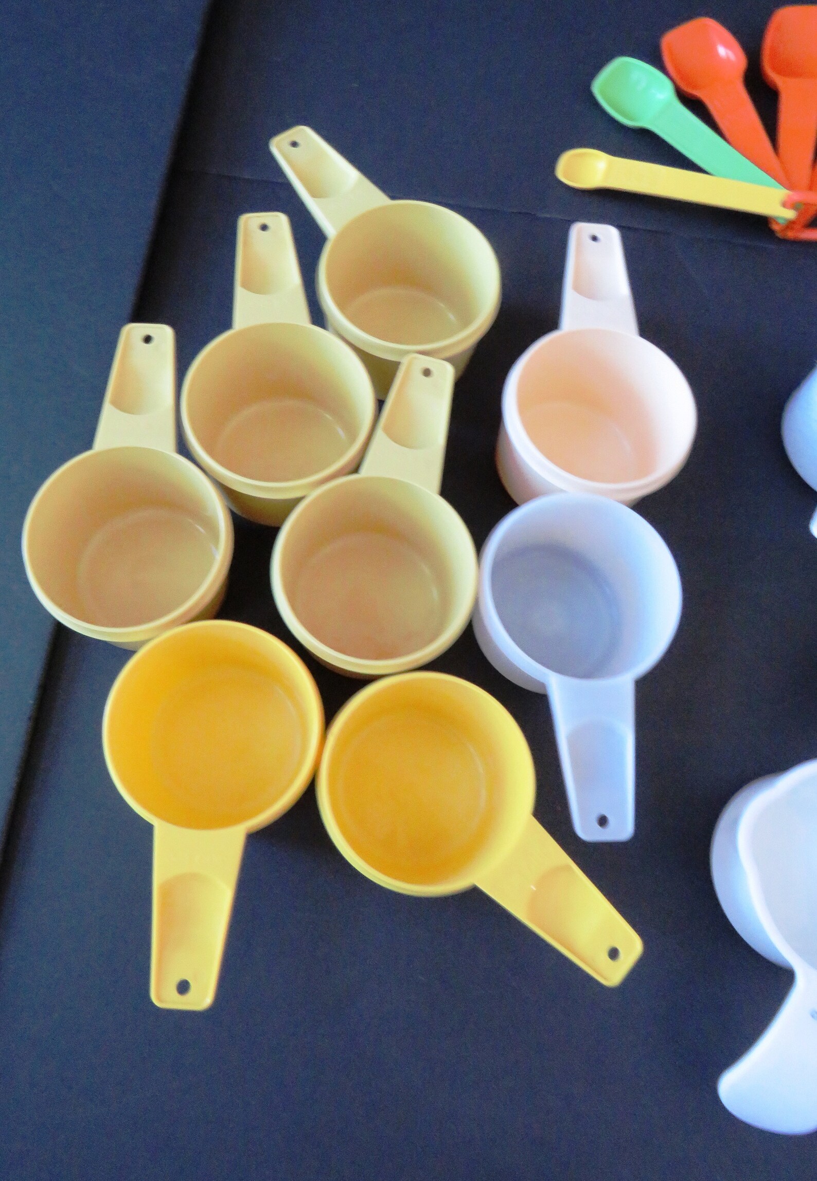 1970s Tupperware REPLACEMENT Measuring Cups and Spoons You - Etsy