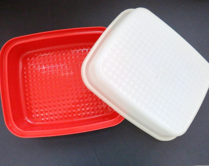 Tupperware Large Season Serve Marinade Container Paprika Orange Plastic ...