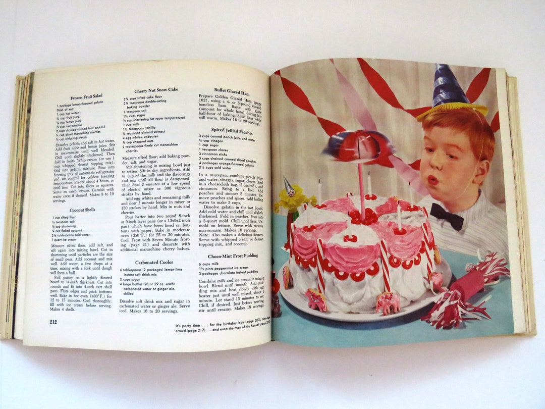 1959 the General Foods Kitchens Cookbook First Print Meal Planning Food ...