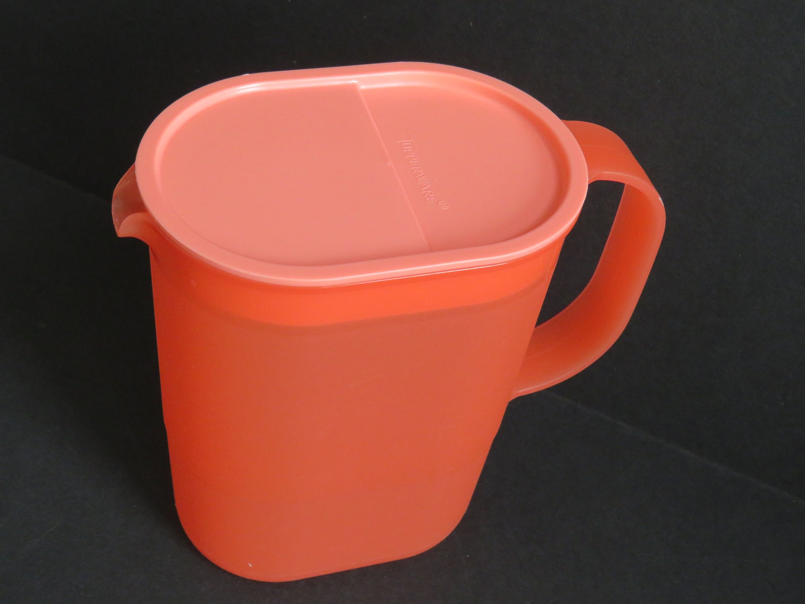 Small 1980s Melon Tupperware 1 Quart Pitcher 2 Way Pour and | Etsy