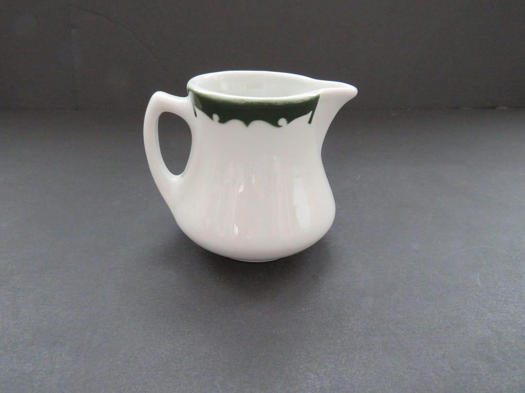 1950s Vintage Restaurant Ware Creamer Plaza on Cosmopolitan Small ...