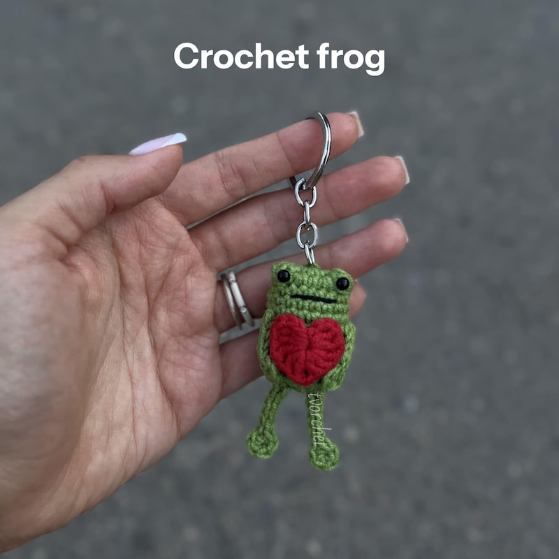 Crochet Frog Keychain - Etsy