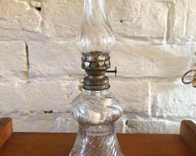 Vintage Oil Lamp - Etsy