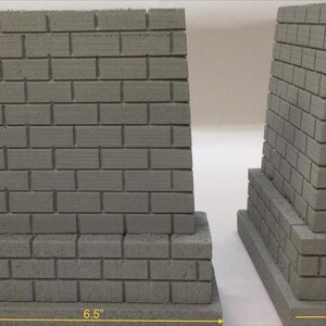 O SCALE Bridge Supports - (2) Model Railroad Gray Piers - 7" Tall , Toy ...