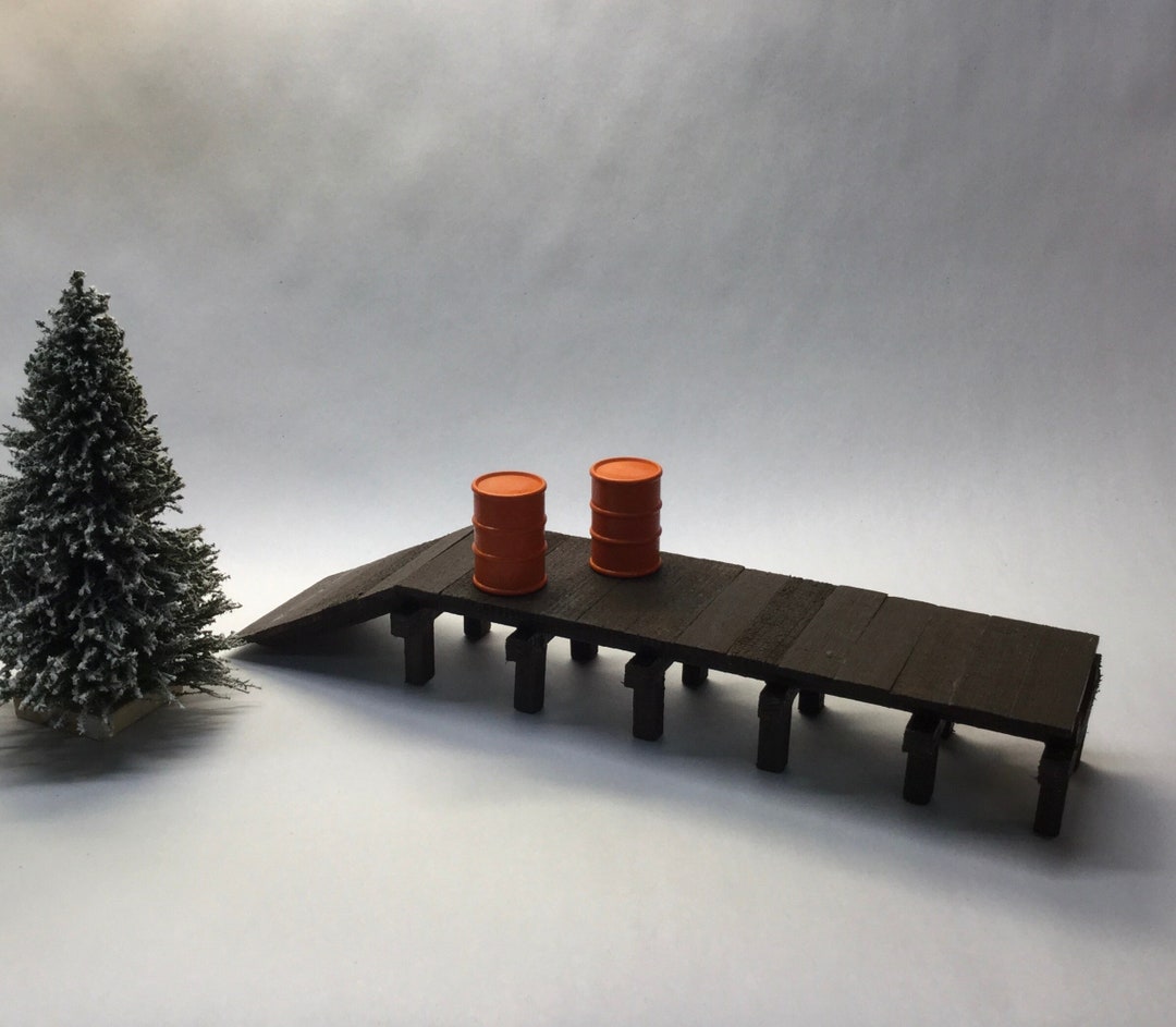 O Scale Miniature Wooden Dock / Freight Platform Scenery for O Gauge ...