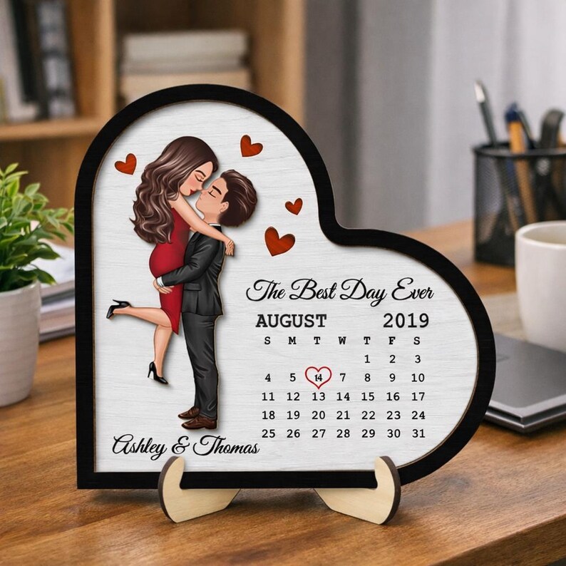 Personalized Heart Calendar Gift for Couples – Custom Anniversary ...